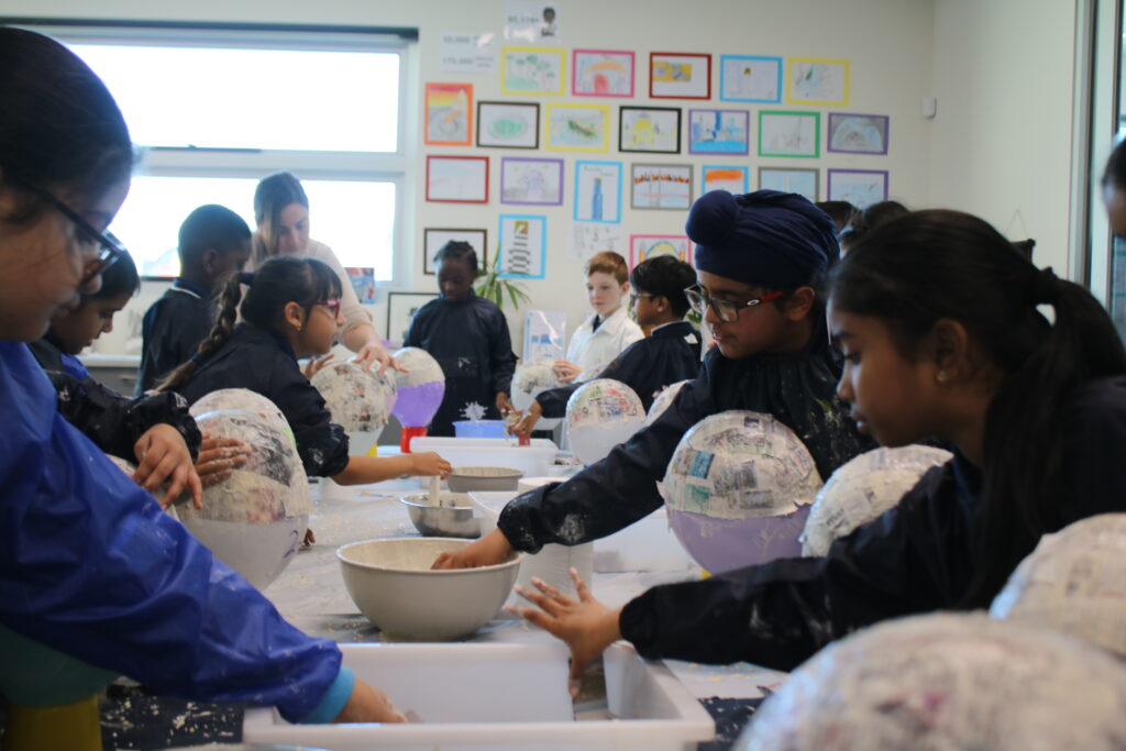Y3Paper mache – Clyde Grammar